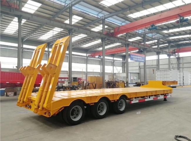 3 Axles Dropdeck Lowbed Heavy Duty 80/100 Tons Volume Production Customizable Semi Trailer for Sale