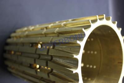 China Cilindro de recepção amarelo de cobre para que as máquinas de fabricação de cigarros transfiram cigarros à máquina do filtro à venda