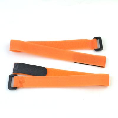 Cina Gancio del velcro ed OEM di nylon 20mm riutilizzabili delle cinghie del ciclo per il trasporto di Luaggage in vendita