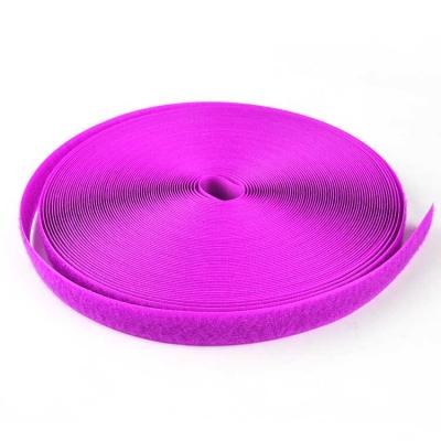 Cina Il gancio ed il ciclo molli su ordinazione legano 16mm con un nastro per abbigliamento, nylon/poliestere in vendita
