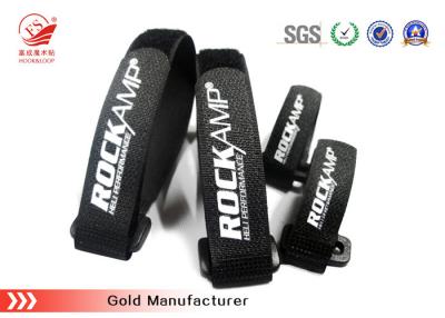Cina Cinghie nere regolabili del gancio e del ciclo del velcro con il fermaglio per i vestiti in vendita