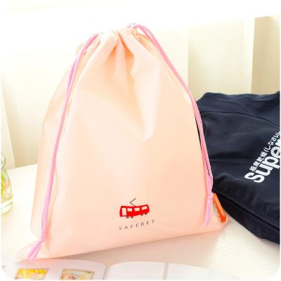 Китай Многоразовая сумка Drawstring полиэстера спорт 210D укладывает рюкзак выдвиженческое продается