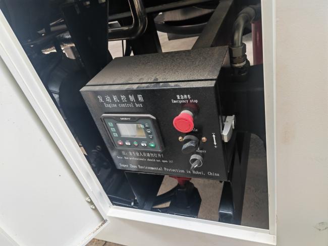 Auxiliary Engine Control Box with Emergency Stop for Bulk Feed Semi Trailer