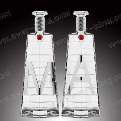 Cina La torre del doppio 750ML ha modellato le bottiglie di vetro del liquore in vendita