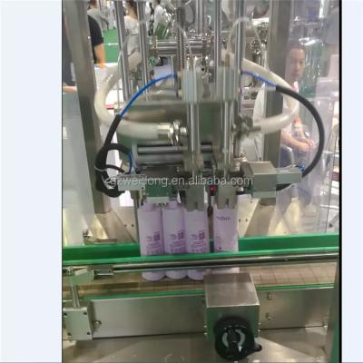 China Máquina de llenado automatizada a prueba de herrumbre 380V para botella de líquido 10-5000g en venta