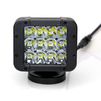 Cina Il triplo a 5 pollici rema il Cree 36w principale la barra luminosa per fuori dalla strada Suv 4wd IP68 2880 lumi in vendita