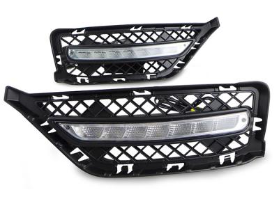中国 BMW X1 の 7 LED の陽性のための昼間の連続したライト取り替えの赤 販売のため