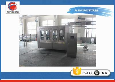 Cina Birra/capacità di vetro alcolica 7.9KW 10000bph dell'imbottigliatrice grande in vendita