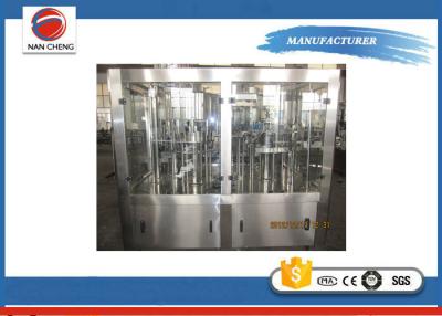 Cina Linea di riempimento gassosa 5.6KW, attrezzatura imbottigliante della macchina di rifornimento della soda della bevanda di alta precisione in vendita