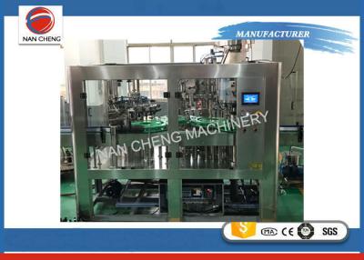 Cina L'imbottigliatrice di coperchiamento di riempimento di vetro di vino 3 in-1 beve l'imbottigliatrice in vendita