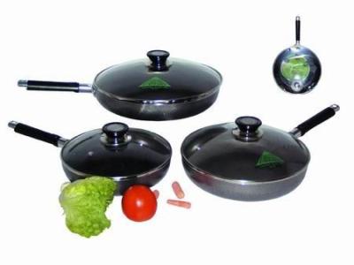 China CACEROLA DE FRITADA CUBIERTA ANTIADHERENTE PINTADA ALUMINIO en venta