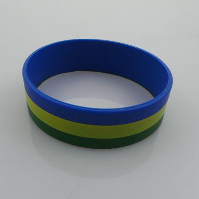 China Promotion Yellow CAMEL 1/2 Inch Sports Silicone Bracelets With Screen Printing LOGO for sale