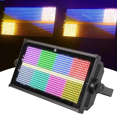 Cina 8+8 Sezioni 1000W RGB+White Led Pixel Strobe Light Per Dj Bar Disco Party Night Club Eventi di scena della chiesa in vendita
