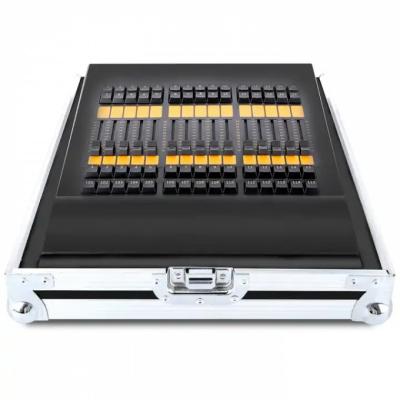 Cina Dmx512 MA OnPC Fader Wing Stage Light Controller con custodia di volo in vendita