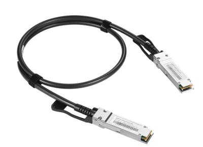 Cina 40G QSFP+ dirigono il cavo 5m di uscita del cavo QSFP dell'attaccatura per i centri dati/Manica della fibra in vendita
