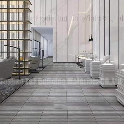 Cina La porcellana del pavimento di tappeto dell'appartamento dell'hotel piastrella il modello antiscorrimento della striscia di struttura ceramica in vendita