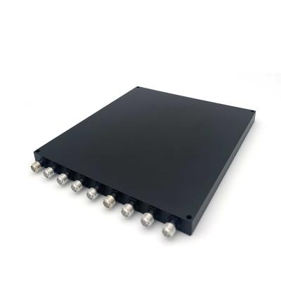 Chine 8 connecteur gigahertz de 30W 0,7 à 6,0 du répartiteur de puissance de micro-onde de ports SMA à vendre