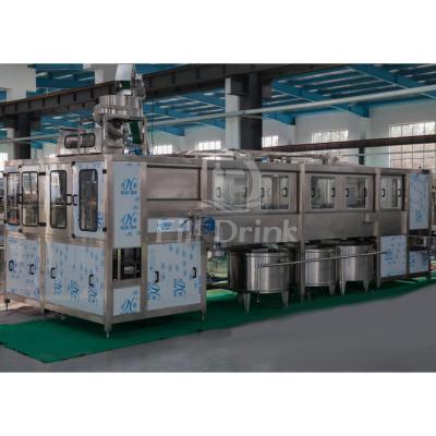 Cina Strada 900BPH 6 macchina di rifornimento dell'acqua da 5 galloni con l'azionamento rotatorio del motore elettrico in vendita