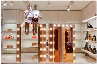 Cina Esposizione rosa placcata della finestra della borsa dell'oro con il bene durevole della decorazione specchio/del LED in vendita