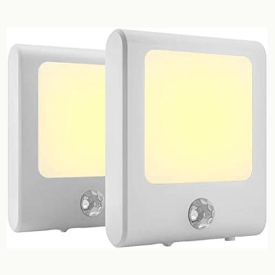 Cina 2 luce del pacchetto DC6V PIR Adjustable Smart Sensor Night per il retrocucina del garage in vendita