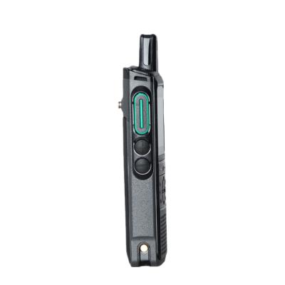 Cina Potenza di uscita 5W Hytera POC Radio PNC370 per la comunicazione Capacità della batteria 3000-3500mAh in vendita