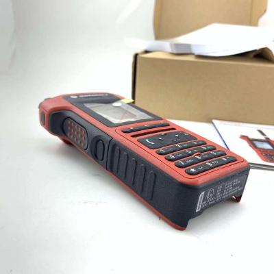 China Inglés Lenguaje de operación Motorola UHF Walkie Talkie 1000 Canal de almacenamiento para la comunicación sin fisuras en venta