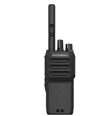 China Radio profesional DMR tipo Motorola Walkie Talkie de dos vías con 5W de potencia de salida en venta