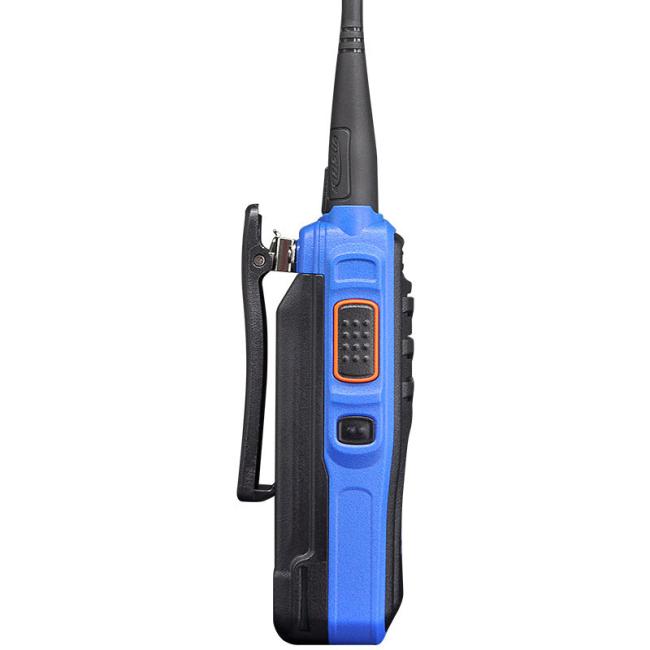 Kirisun DP610 Walkie-Talkie display close-up