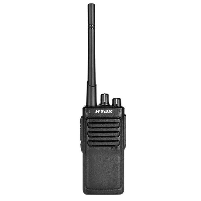 Kirisun P510 DMR radio with accessories
