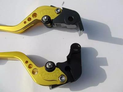 Chine Levier d'embrayage réglable de moto jaune pour Aprilia Rsv Tuono Falco Rst1000 à vendre