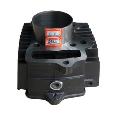 Chine Cylindre de moto des pièces C90 47mm C100 52.4mm de moto de marché des accessoires de C70 47mm à vendre