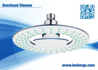 Cina Testa di doccia sopraelevata bianca di alta efficienza della cascata dell'ABS dell'acqua piovana due funzionale in vendita