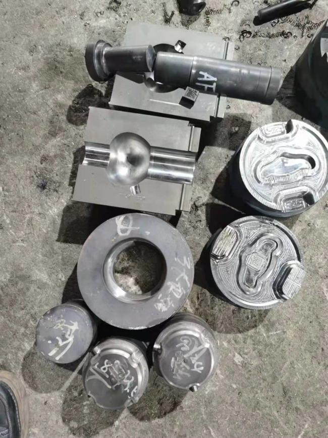 Brass Mold and Copper Hot Forging Parts with High Quality