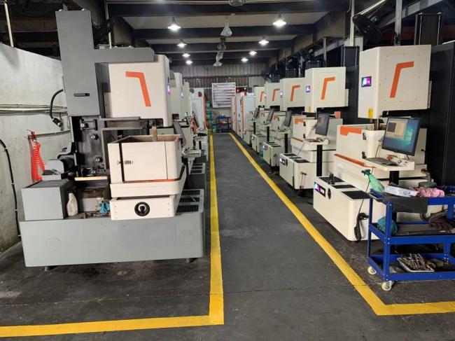Round Type Thread Rolling Dies Alloy Die Thread Rolling Dies Mould Die Cast Round