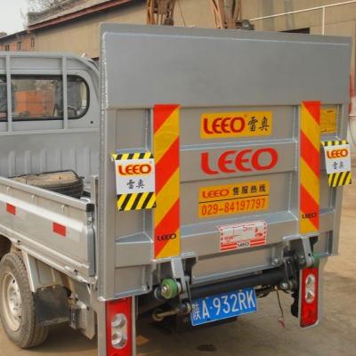 中国 2KW片持梁上昇のゲートDC12V HydraulicヴァンTail Liftのアルミ合金 販売のため