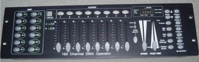Cina Regolatore di illuminazione di 192 DMX per la luce della fase, attrezzatura sana, separatore di DMX, miscelatore in vendita