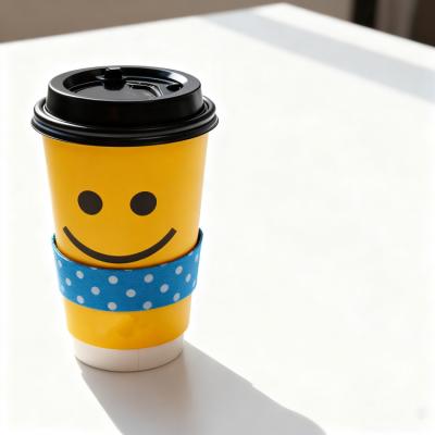Cina Tazze di caffè di carta usa e getta all'ingrosso con stampa logo personalizzata, set di bicchieri di carta ecologici in vendita