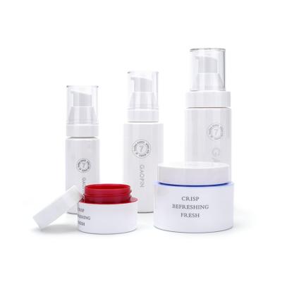 Cina la crema vuota bianca del toner della lozione delle bottiglie di plastica cosmetiche di 15g 20g stona l'imballaggio cosmetico in vendita
