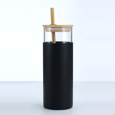 Κίνα Αντιστροφή 500ml Πλούσιο εξωτερικό ταξίδι γυάλινο μπουκάλι νερού με άχυρο μπαμπού κάλυμμα μπουκάλι νερού ελαφρύ για το σπίτι γραφείουπροσαρμοσμένο αποδεκτό προς πώληση