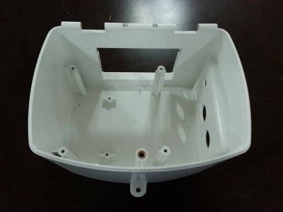 Cina Prodotti di plastica bianchi dell'iniezione dell'ABS che alloggiano per la parte di pulizia del sistema in vendita