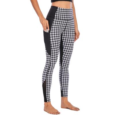 China Corpo preto das caneleiras 280g do exercício de Houndstooth da tala que dá forma a calças da ioga à venda