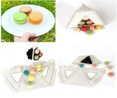 China APET bedecken Anzeigen-Turm 5 Reihe Macaron-Stand Laduree Macaron mit Blasen zu verkaufen