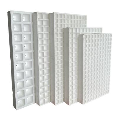 China bandeja de plantación de espuma tipo suspensión EPS bandeja de plantación de alta densidad personalización en venta