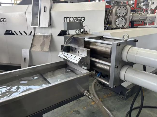 Plastic Granulating Machine PP PE Plastic Granulator Waste PP PE Plastic Pelletizing Machine