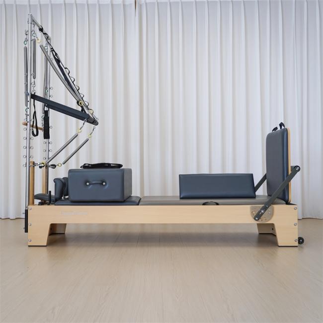 High Quality Foldable Wood Pilates Reformer Machine Portable Pilates Bed with Full Accessories Home Yoga Fitness Equipment