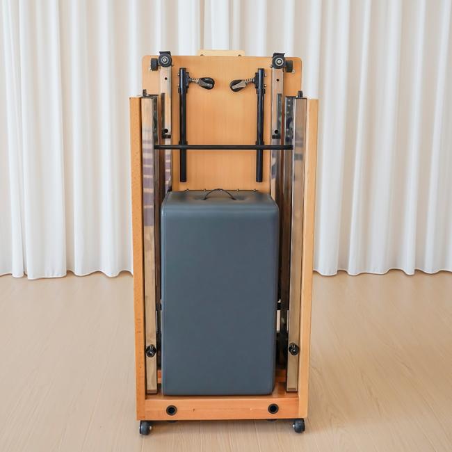 Customized High-standard Studio Commercial Pilates Equipment, Wooden Reformer, Foldable Portable Pilates Reformer.