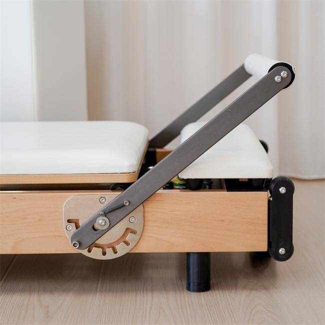 Customized High-standard Studio Commercial Pilates Equipment, Wooden Reformer, Foldable Portable Pilates Reformer.