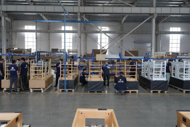 Customized High-standard Studio Commercial Pilates Equipment, Wooden Reformer, Foldable Portable Pilates Reformer.