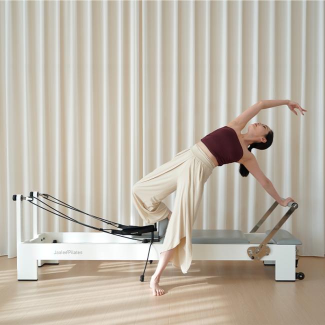 Commercial Gym Fitness Sets Studio Yoga Training Classic Pilates Reformer Oak Wood Pilates Reformer