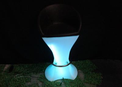 Cina Sgabelli da bar con ampia scollatura sulla schiena della decorazione LED per il night-club/la mobilia all'aperto illuminazione di incandescenza LED in vendita